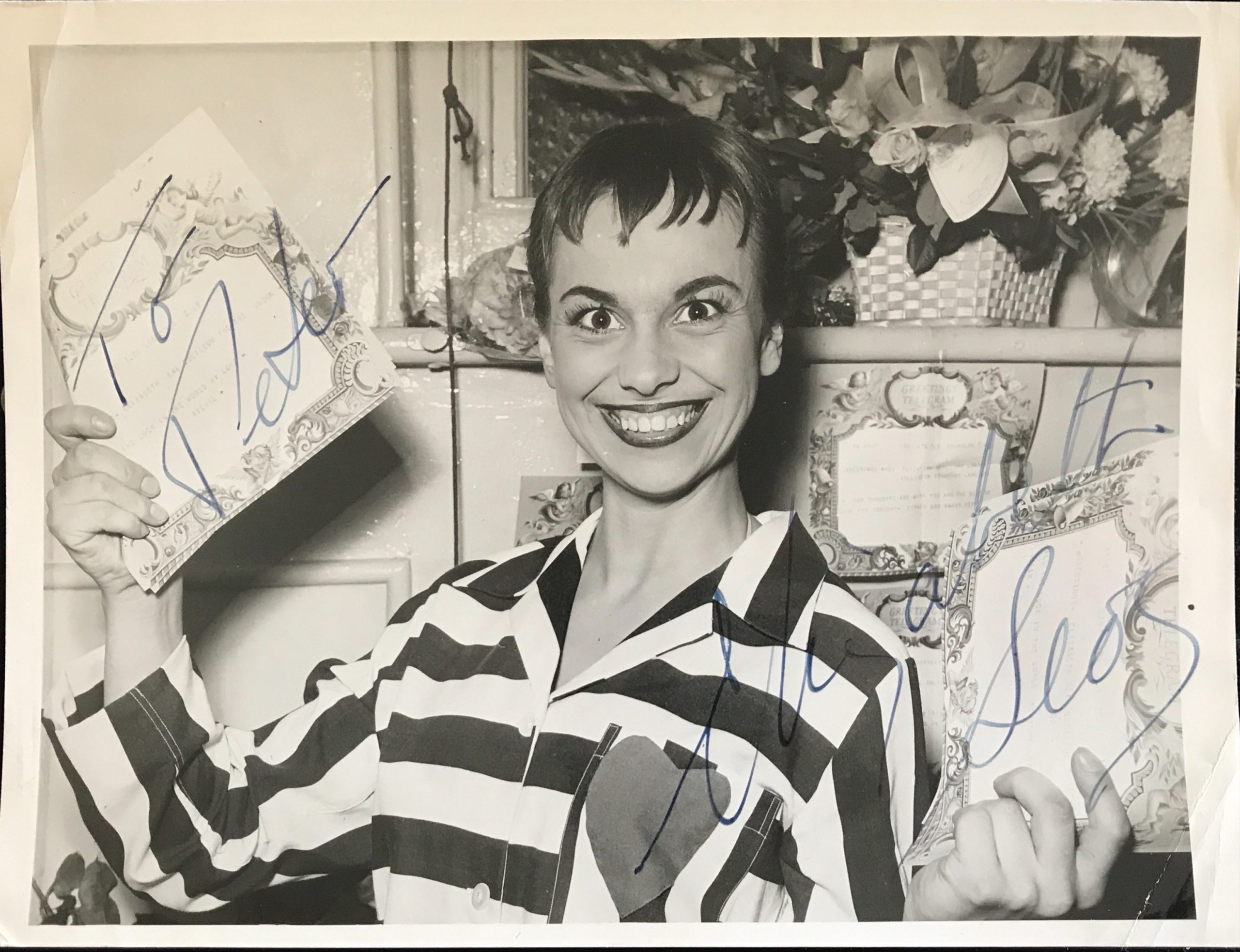 Elizabeth Seal – Movies & Autographed Portraits Through The Decades