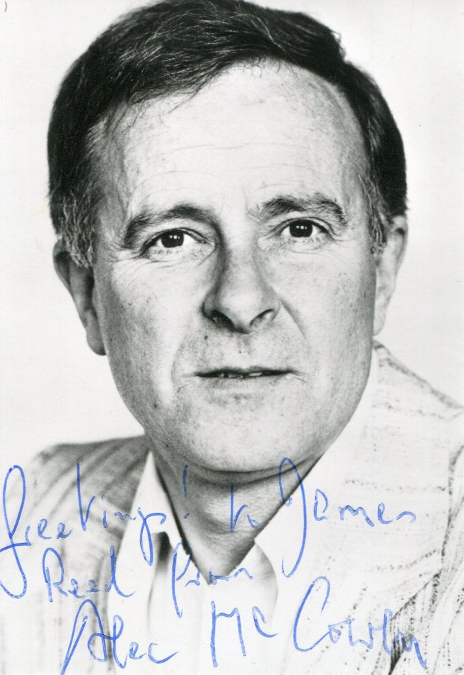 Alec McCowen – Movies & Autographed Portraits Through The Decades