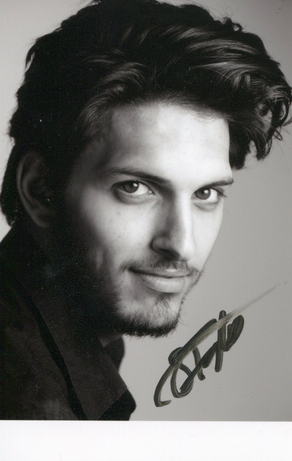 Shazad Latif's Instagram, Twitter & Facebook on IDCrawl